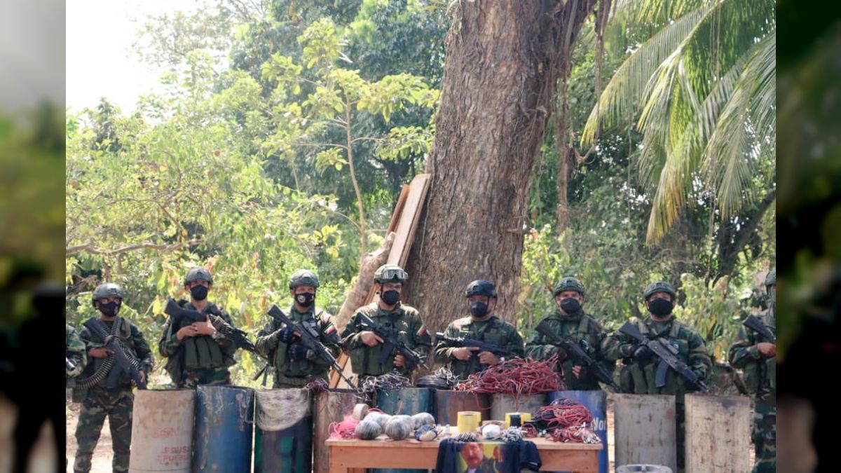 FANB continúa desactivando explosivos instalados por las TANCOL en Apure (+ Video)