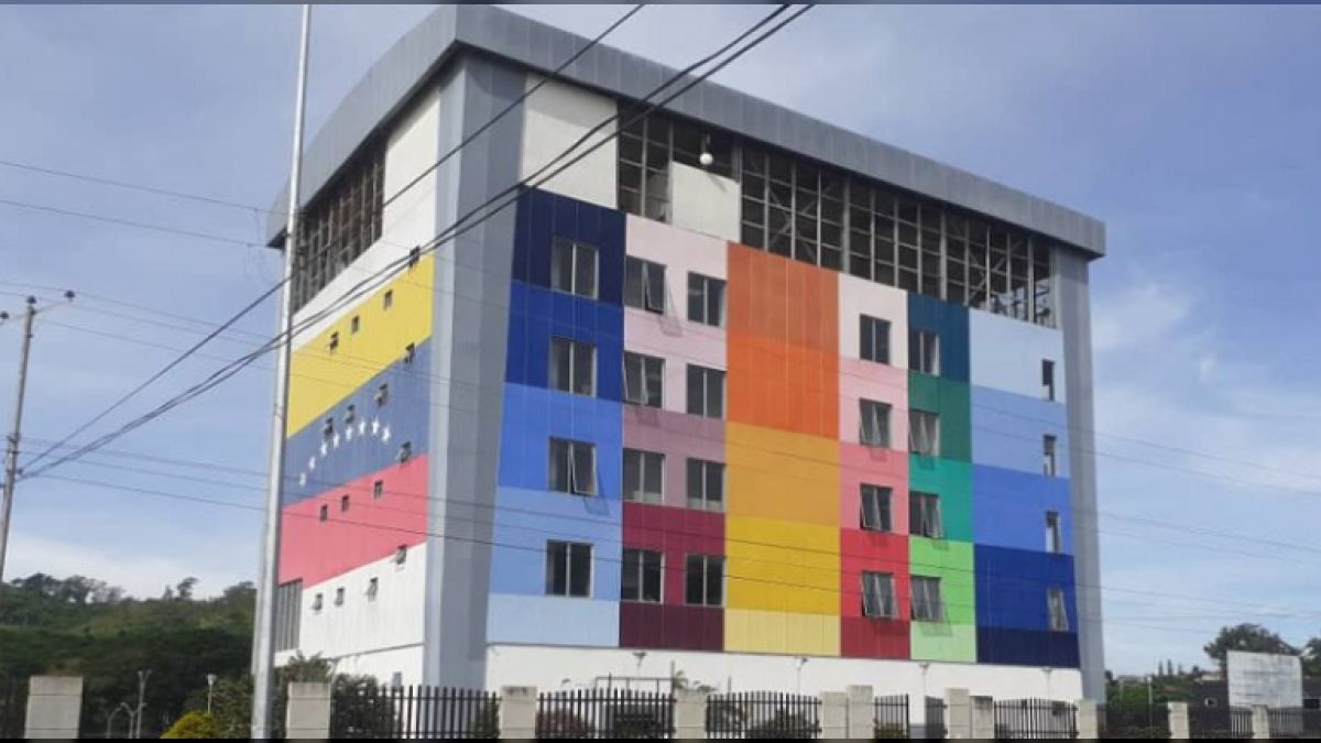 MINCULTURA entregó 200 libros infantiles en refugio del Gimnasio ...