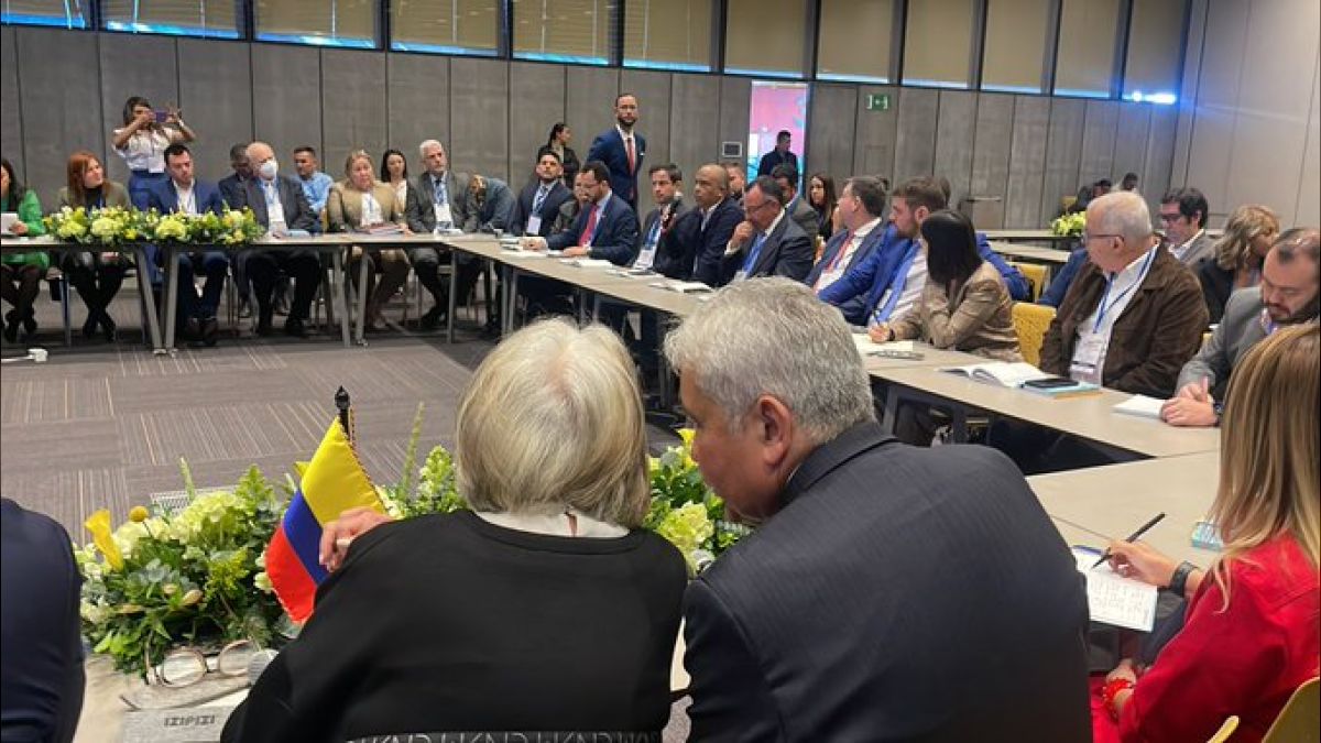 Ministro Wilmar Castro: Encuentro Binacional Colombo-Venezolano marca ...