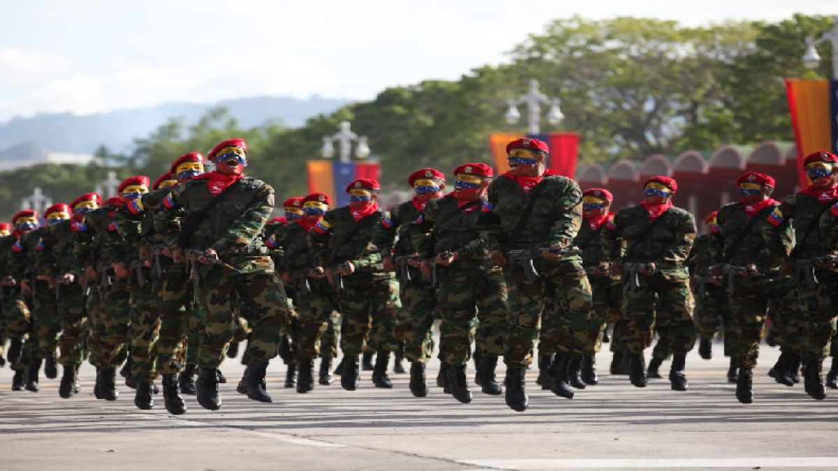 Mandatario nacional exaltó labor y compromiso de la FANB en defensa de ...