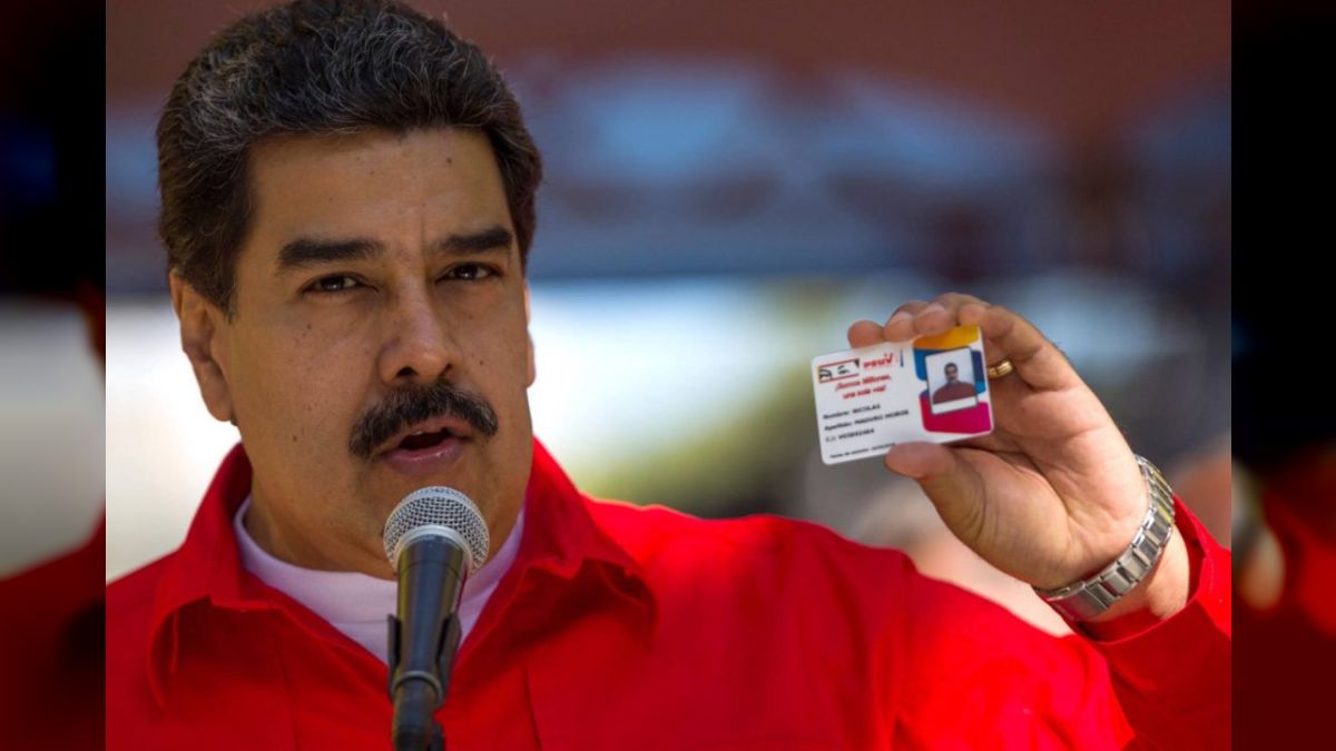 Jefe de Estado celebra siete años del Carnet de la Patria