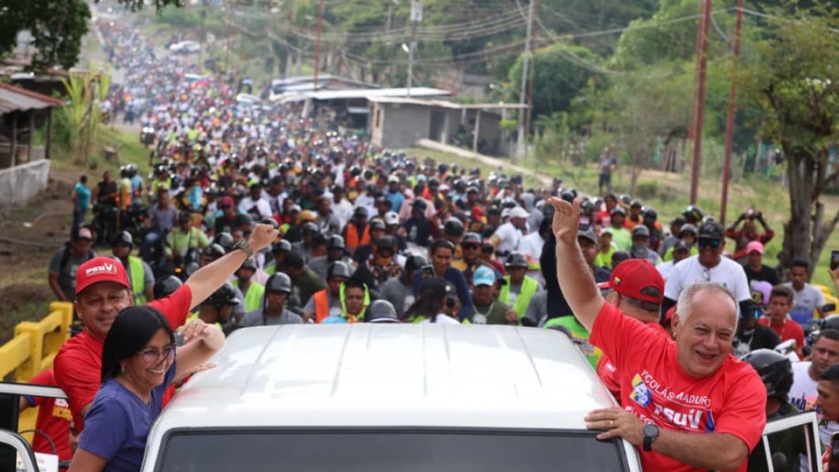 BOLÍVAR - PIAR / Pueblo de Upata se convirtió en una río de voluntades ...