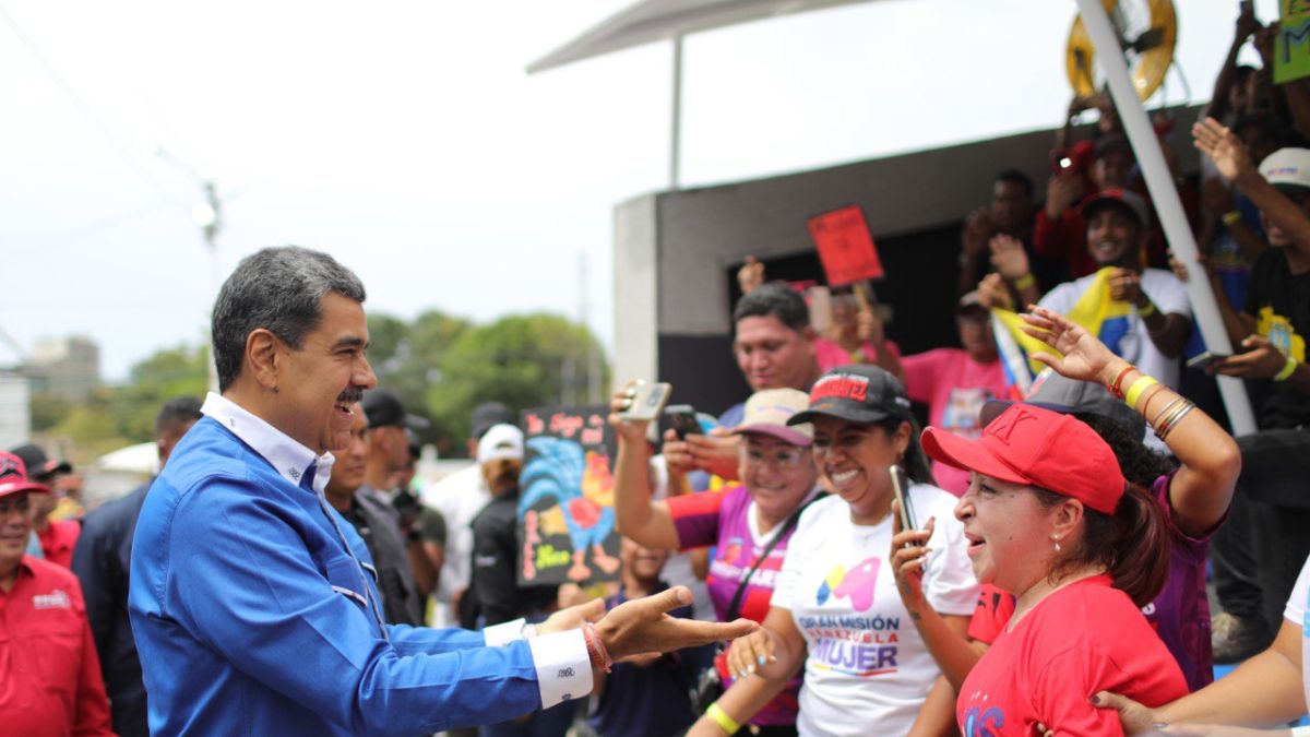 LA GUAIRA - CATIA LA MAR / Presidente Maduro: Si Estados Unidos quiere ...