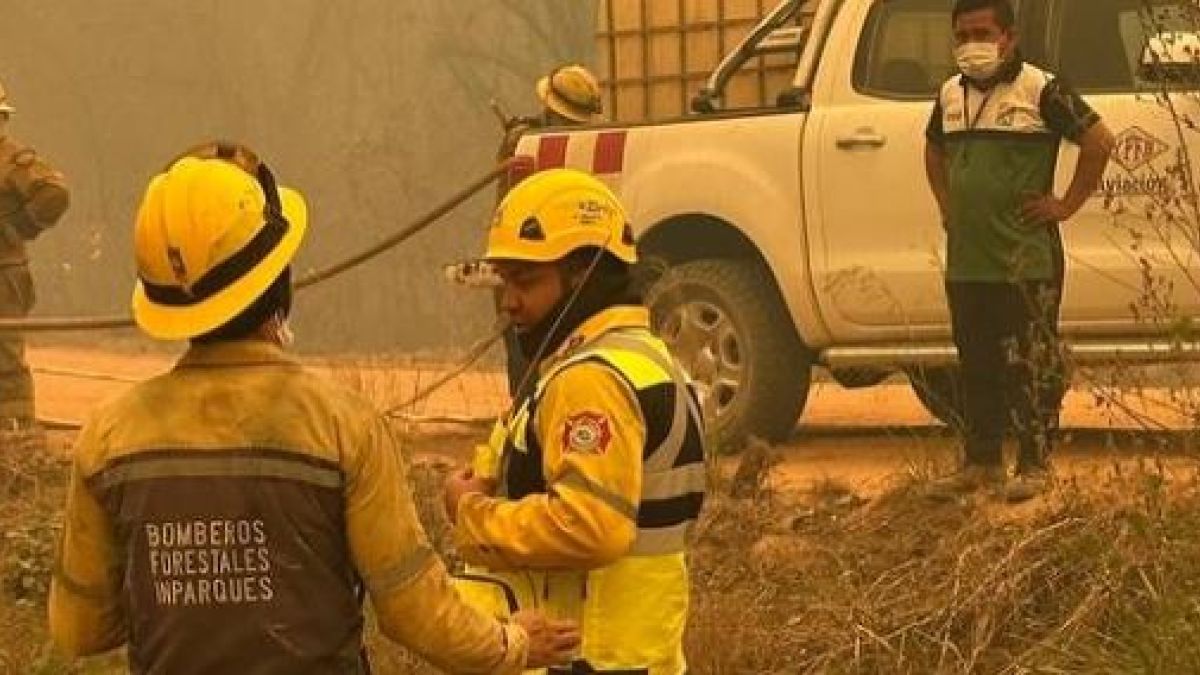 Gobierno venezolano envía nuevo grupo de bomberos y bomberas a Bolivia ...
