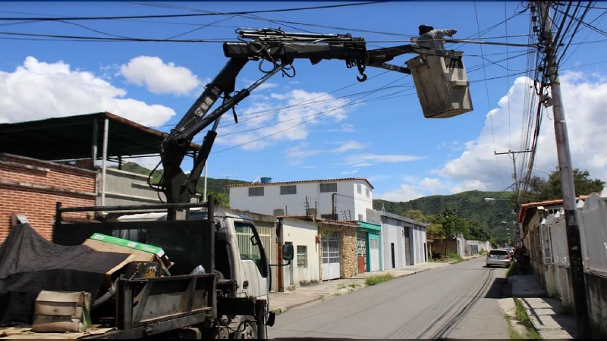 Gobierno Bolivariano modernizó sistema de alumbrado en Casco Histórico ...