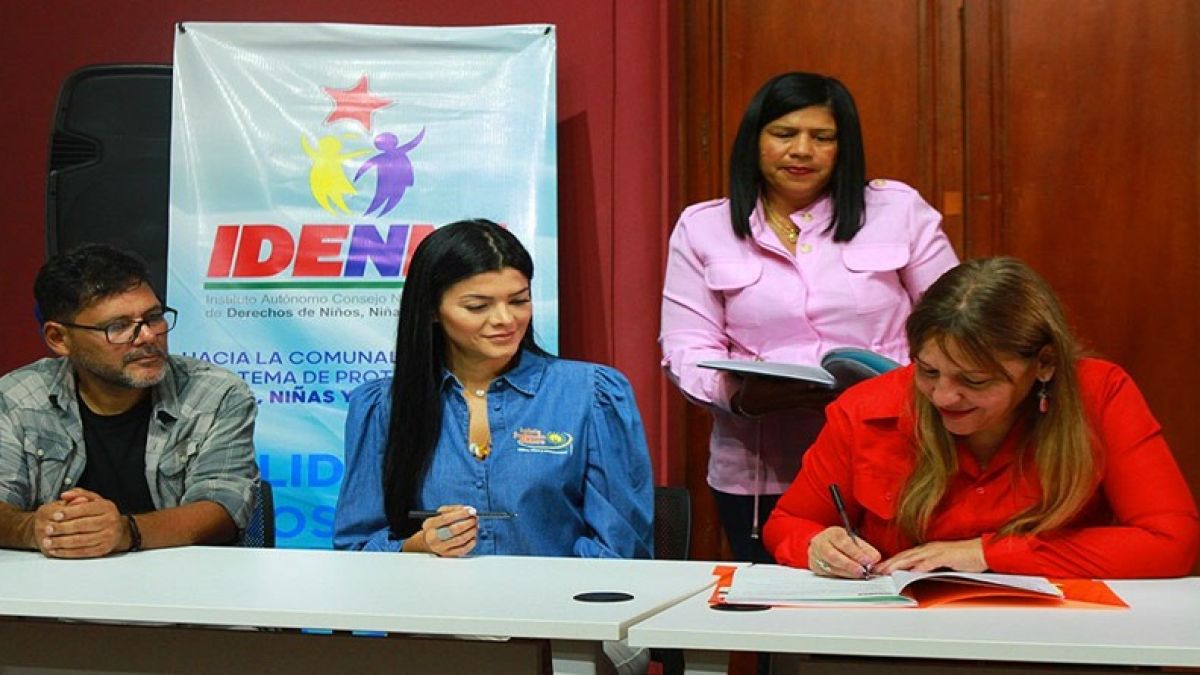 Firman convenios para protección del niño entre el IDENNA y fundaciones ...