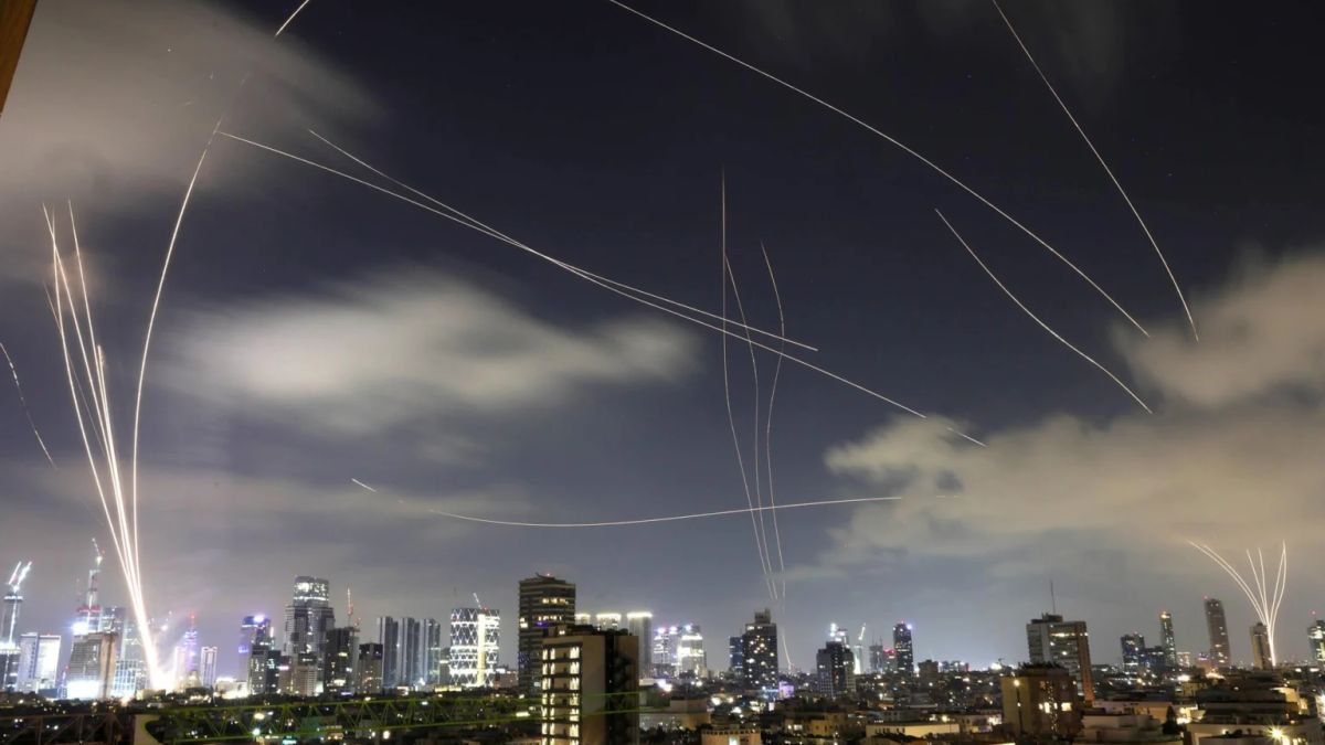 Irán demuestra superioridad aérea sobre Israel con el lanzamiento del ...