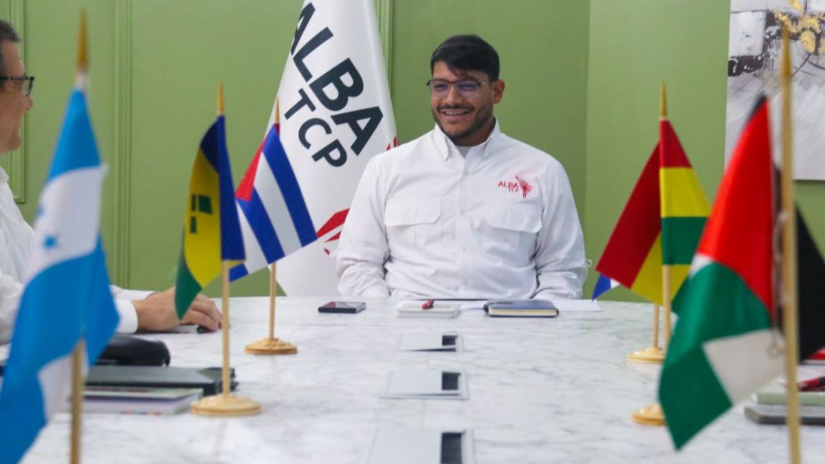 Executive Secretary of ALBA-TCP meets with ambassadors from accredited ...