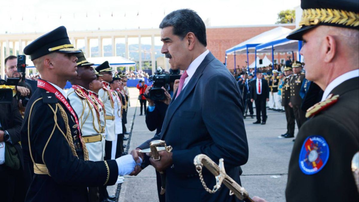 President Nicolás Maduro: From the humble and from the soldiers, the ...