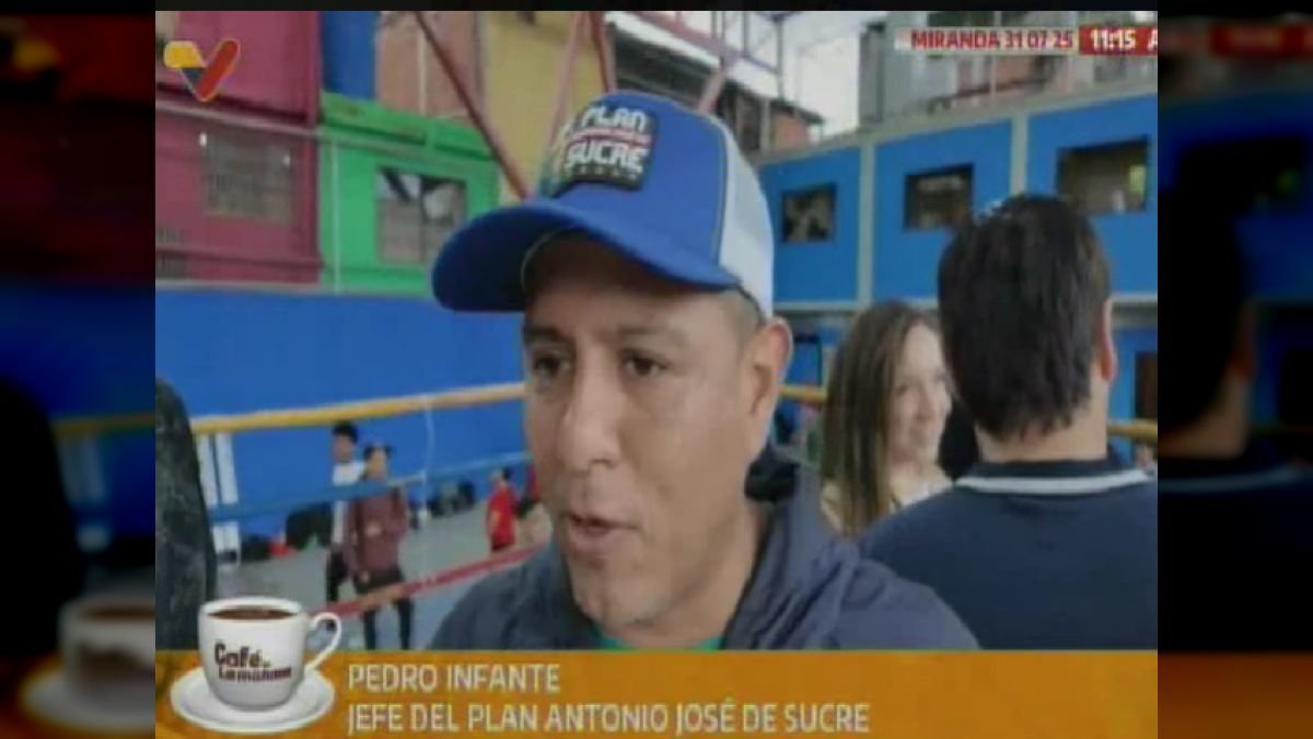 In Miranda! World boxing legends Jorge “el Travieso” Arce and Emanuel ...