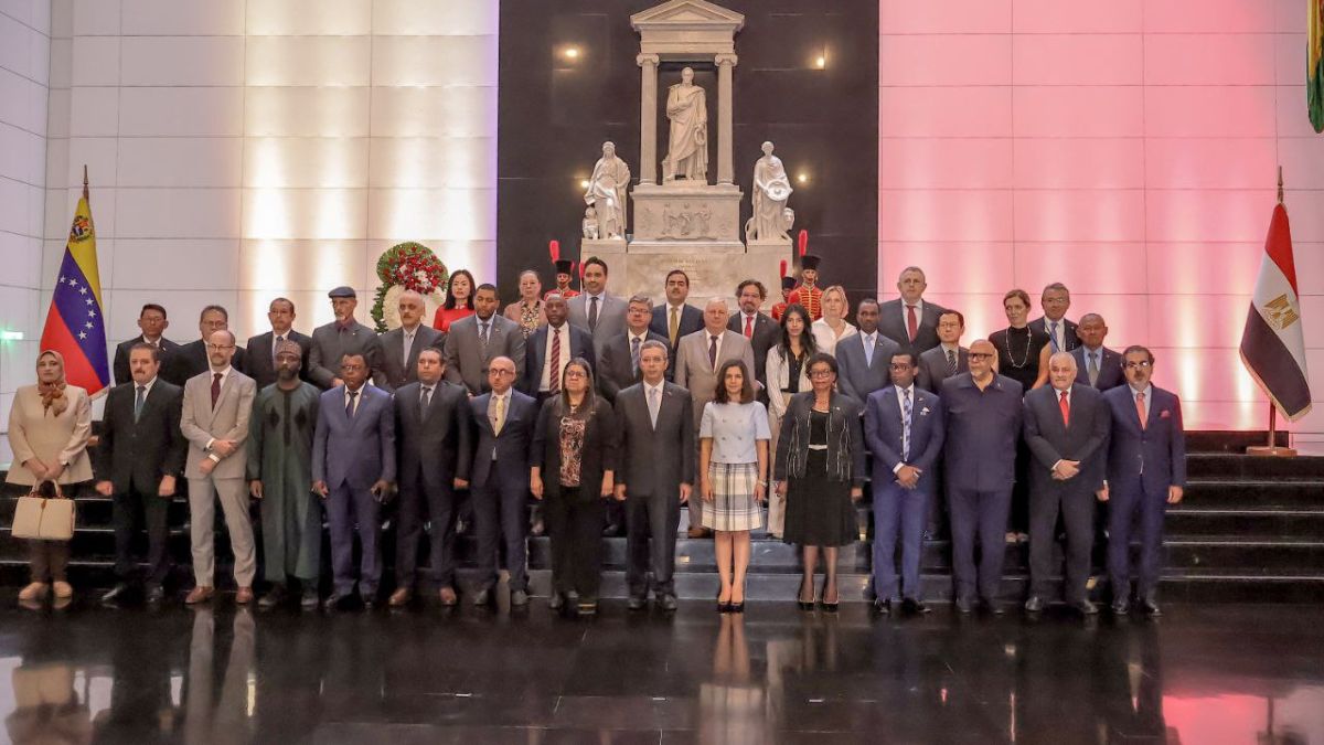 Venezuela y Egipto reafirman lazos de hermandad ante el Libertador ...