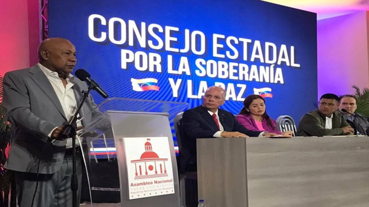 Gobernador Luis Reyes Reyes: Defensa de la Patria no es tarea de uno ...