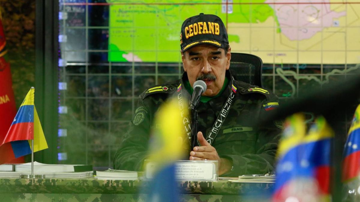 Mandatario nacional agradeció el respaldo de militares de la Patria Grande