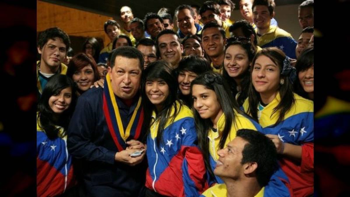Hace 18 años el Comandante Hugo Chávez creó la Misión Música