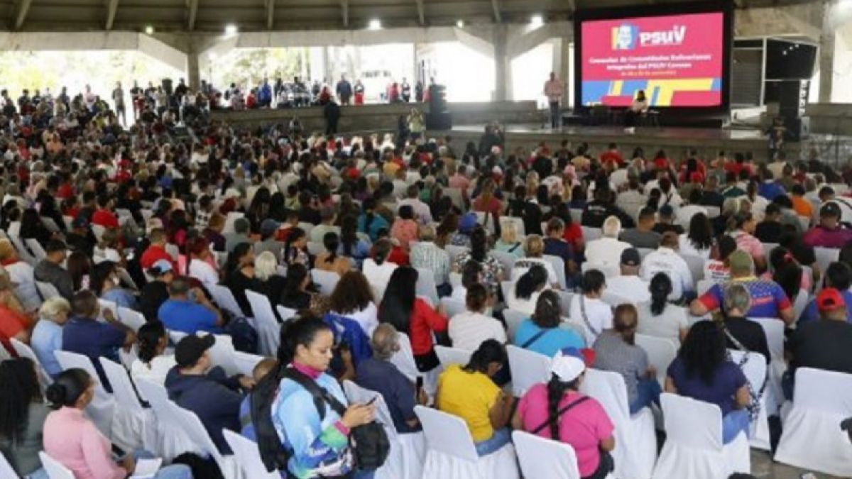 Communities continue to hold meetings on the last day of the formation ...