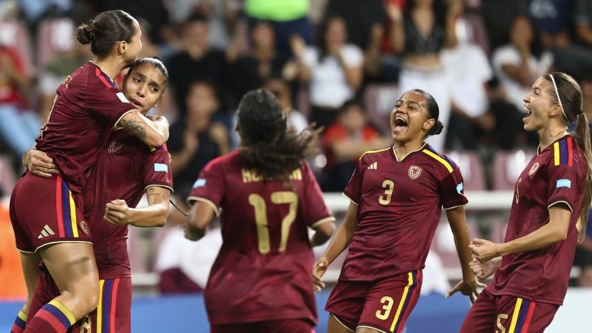 ¡Invictas y líderes! Venezuela aplastó a Perú 6x0 en Liga de las ...