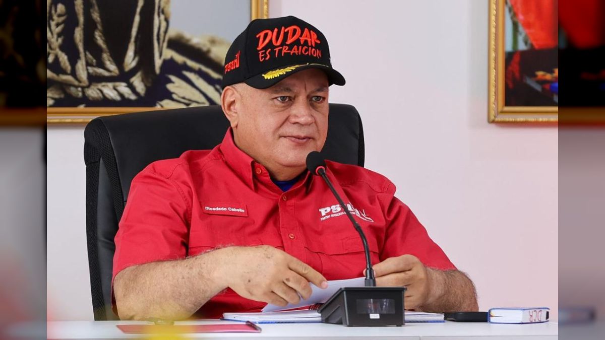 Diosdado Cabello: To our boys and girls we must explain what happened ...